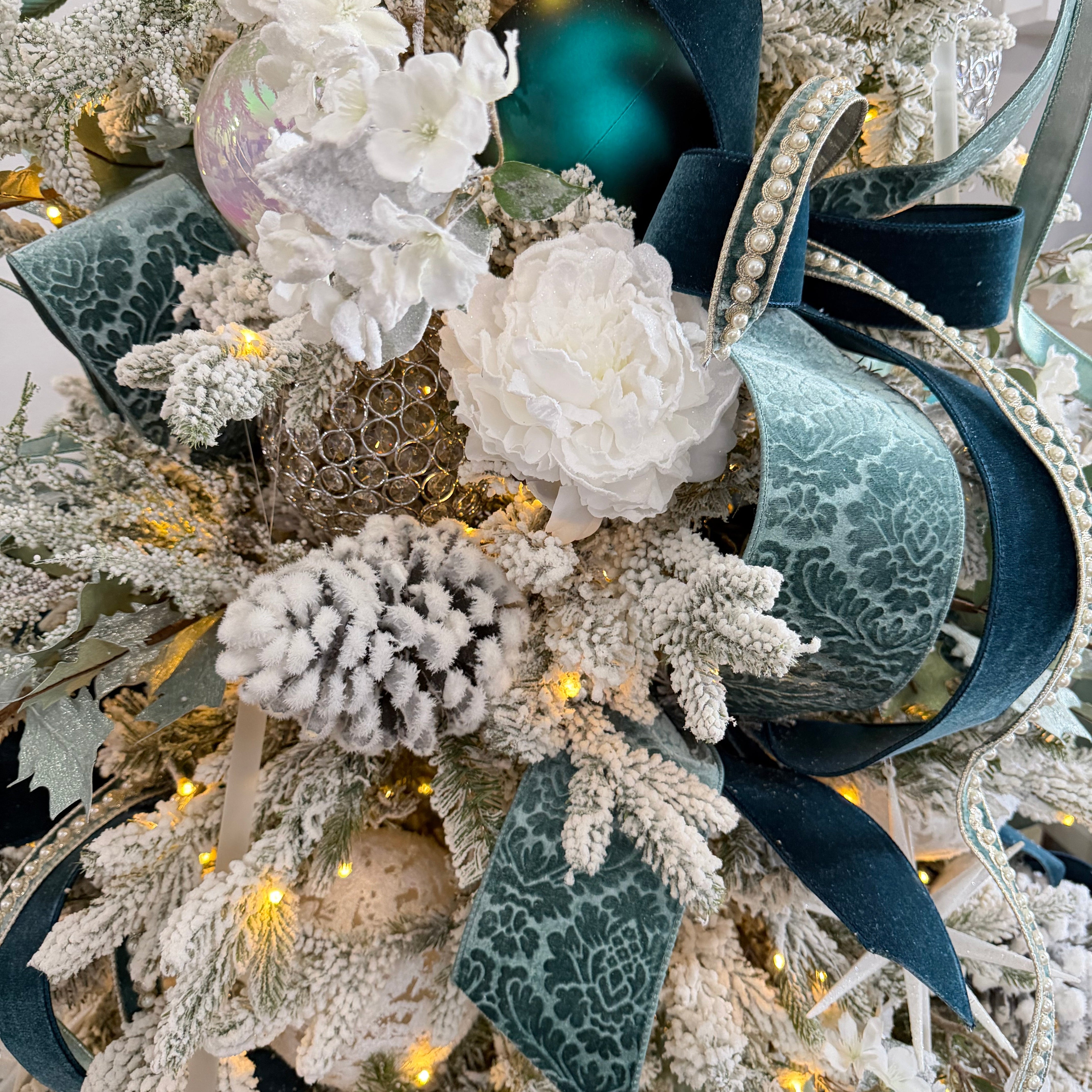 Snowed Peony Spray – J. Anise & Co.